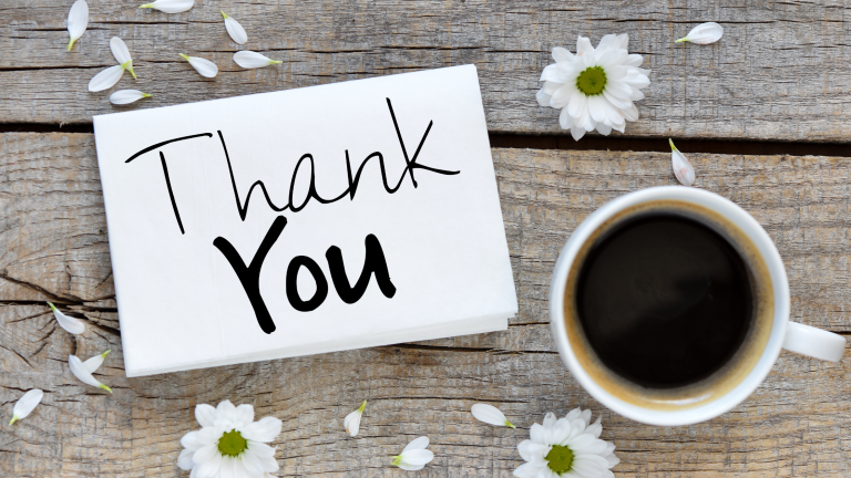 ¿Cuál es la diferencia entre Thank you y Thanks you? - One Minute English
